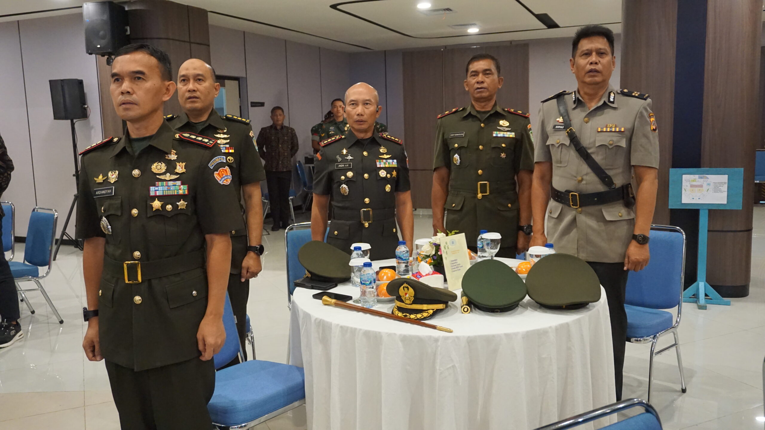 Prof. Dr. Agus Subagyo, S.IP., M.Si. Resmi Pimpin Universitas Jenderal ...