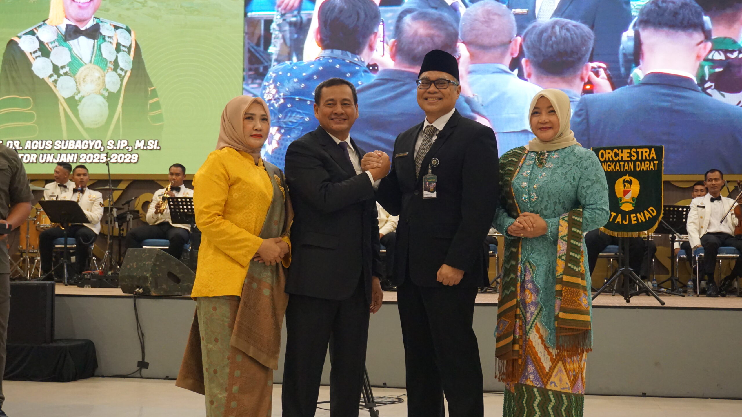 Prof. Dr. Agus Subagyo, S.IP., M.Si. Resmi Pimpin Universitas Jenderal ...