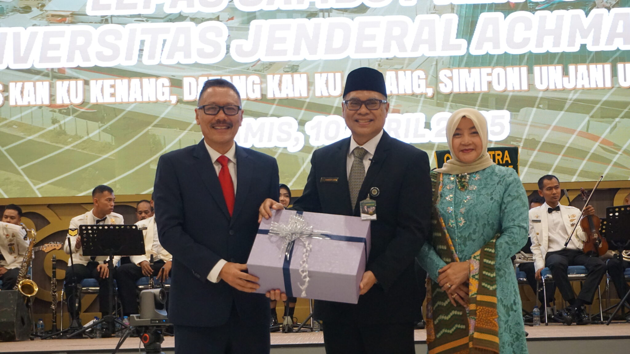 Prof. Dr. Agus Subagyo, S.IP., M.Si. Resmi Pimpin Universitas Jenderal ...